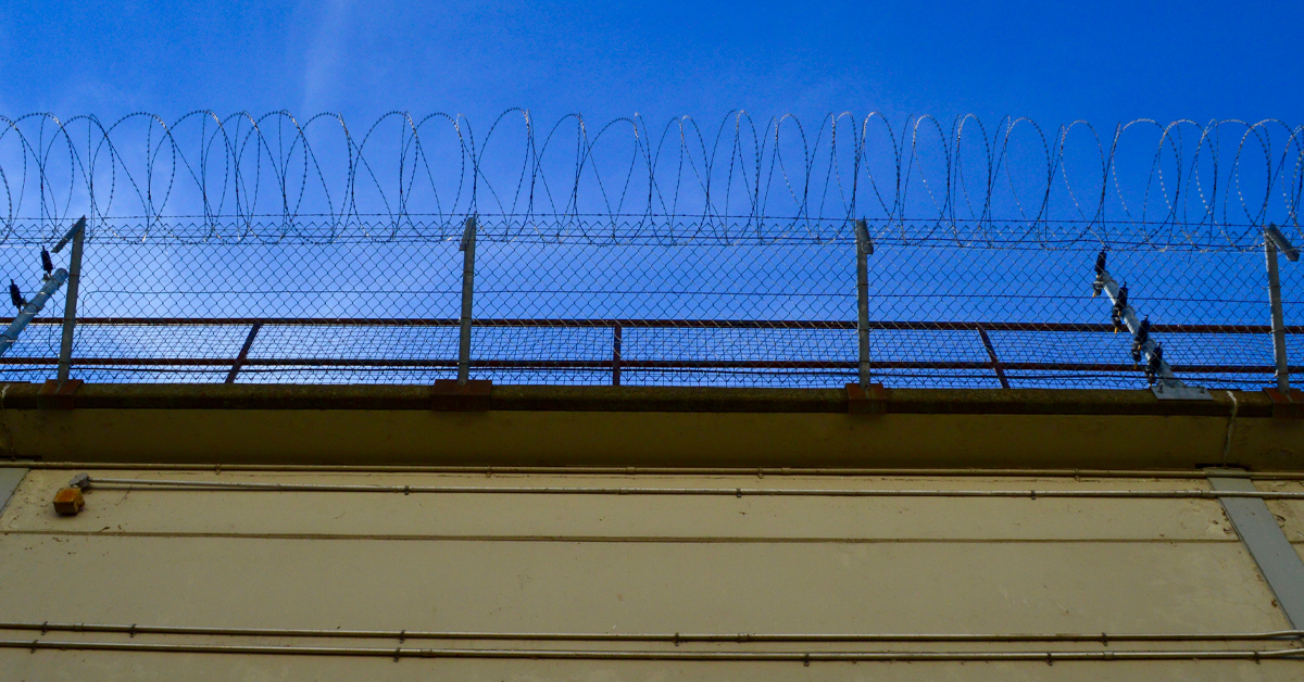 COVID’s uneven spread in the federal penitentiary system has one solution